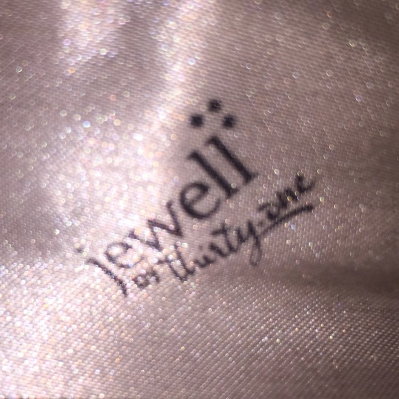 jewell by thirty one | Bags | Jewell By Thirty One Id Key Wallets 2 In ...